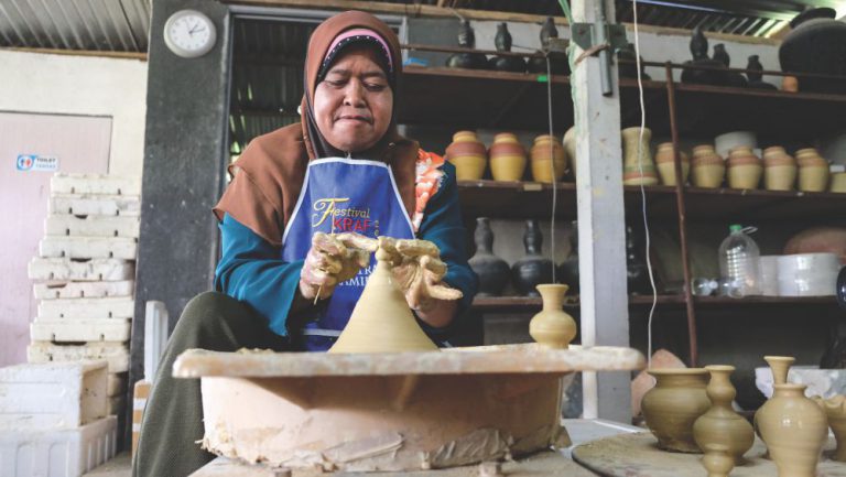 Preserving the heritage of pottery-making in Perak - Going Places by ...